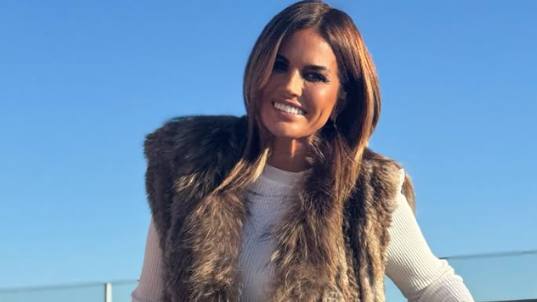 Así es la espectacular casa de playa de Marta López en el pueblo donde ...