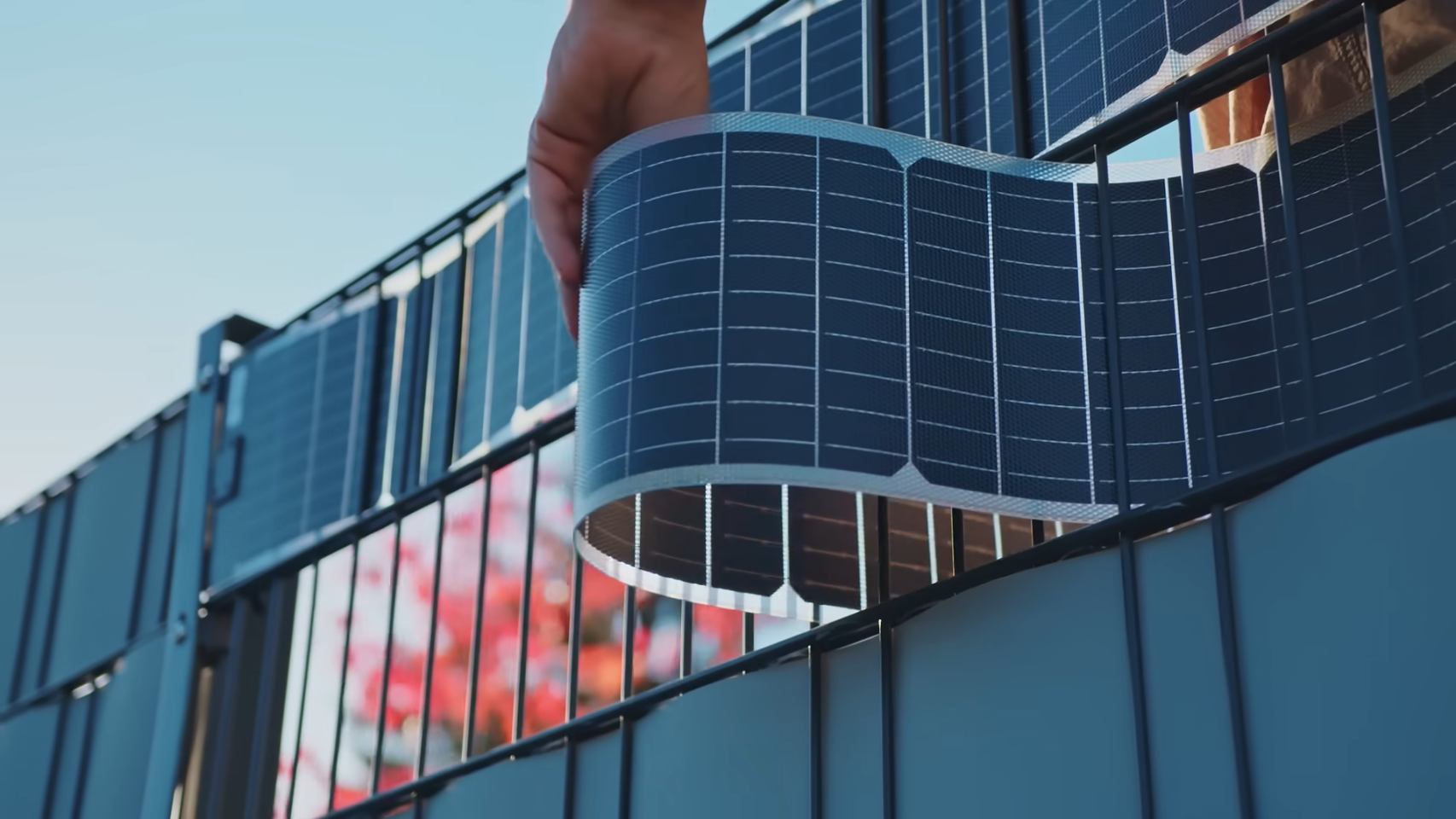 Adiós a las placas solares de siempre: los ingeniosos paneles solares ...