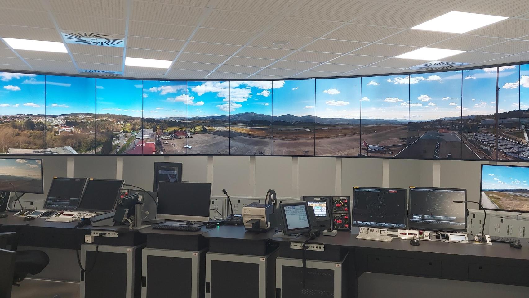 Así es la torre de control digital que estrenará el aeropuerto de Vigo: Una tecnología única en ...