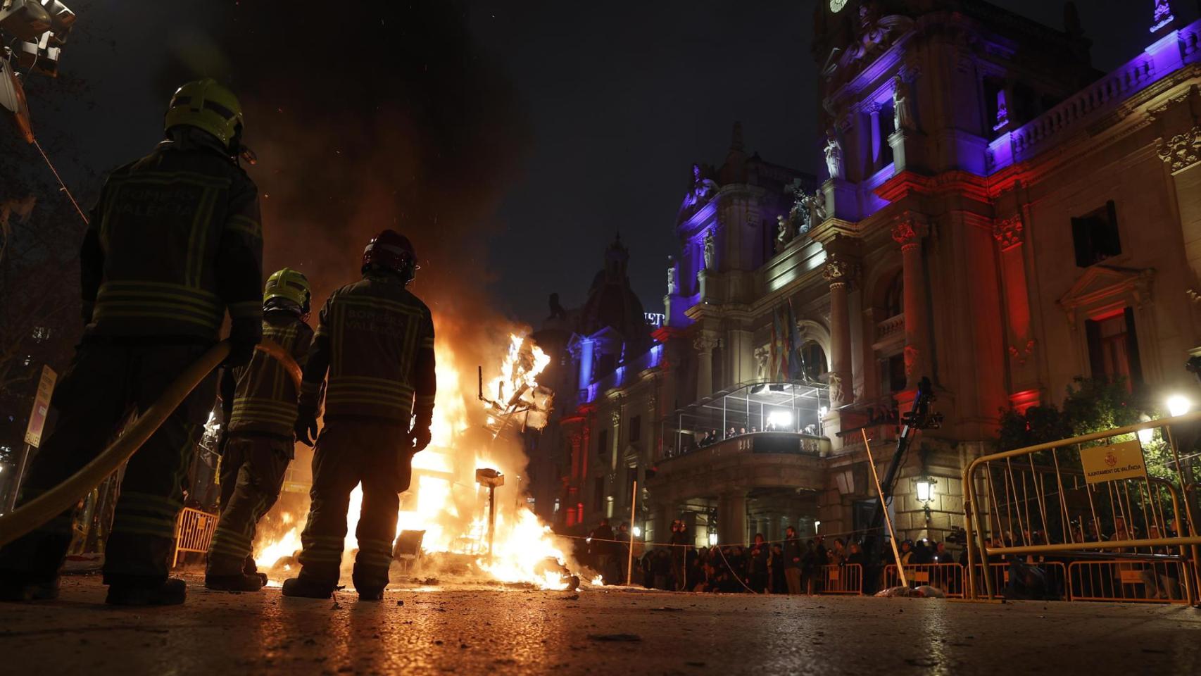 Las Fallas de Valencia 2025 en siete momentos: de la 'Cridà' a la ...