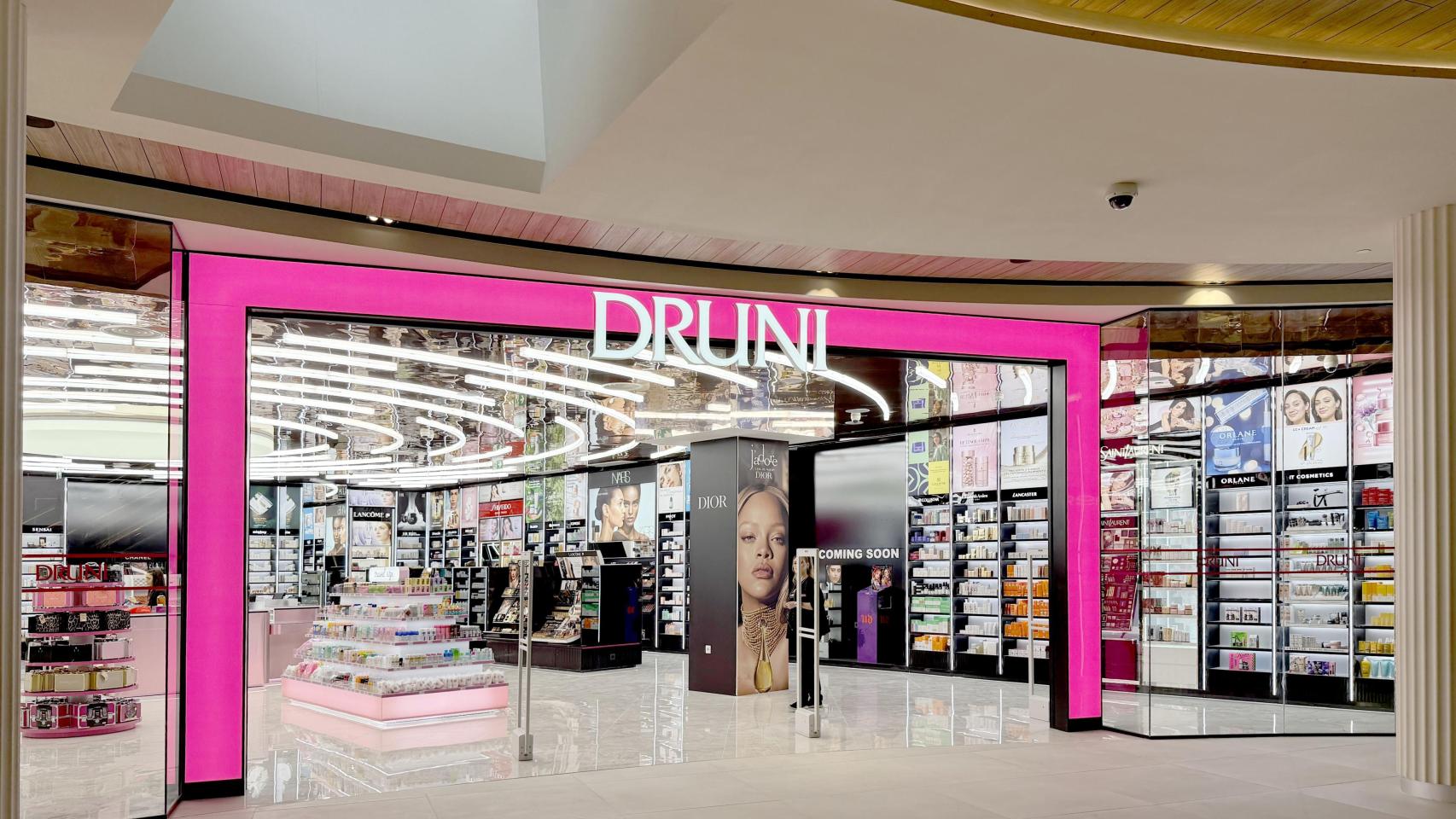 Inaugurada la nueva tienda de Druni en el Gran Vía de Vigo: Casi de 1. ...