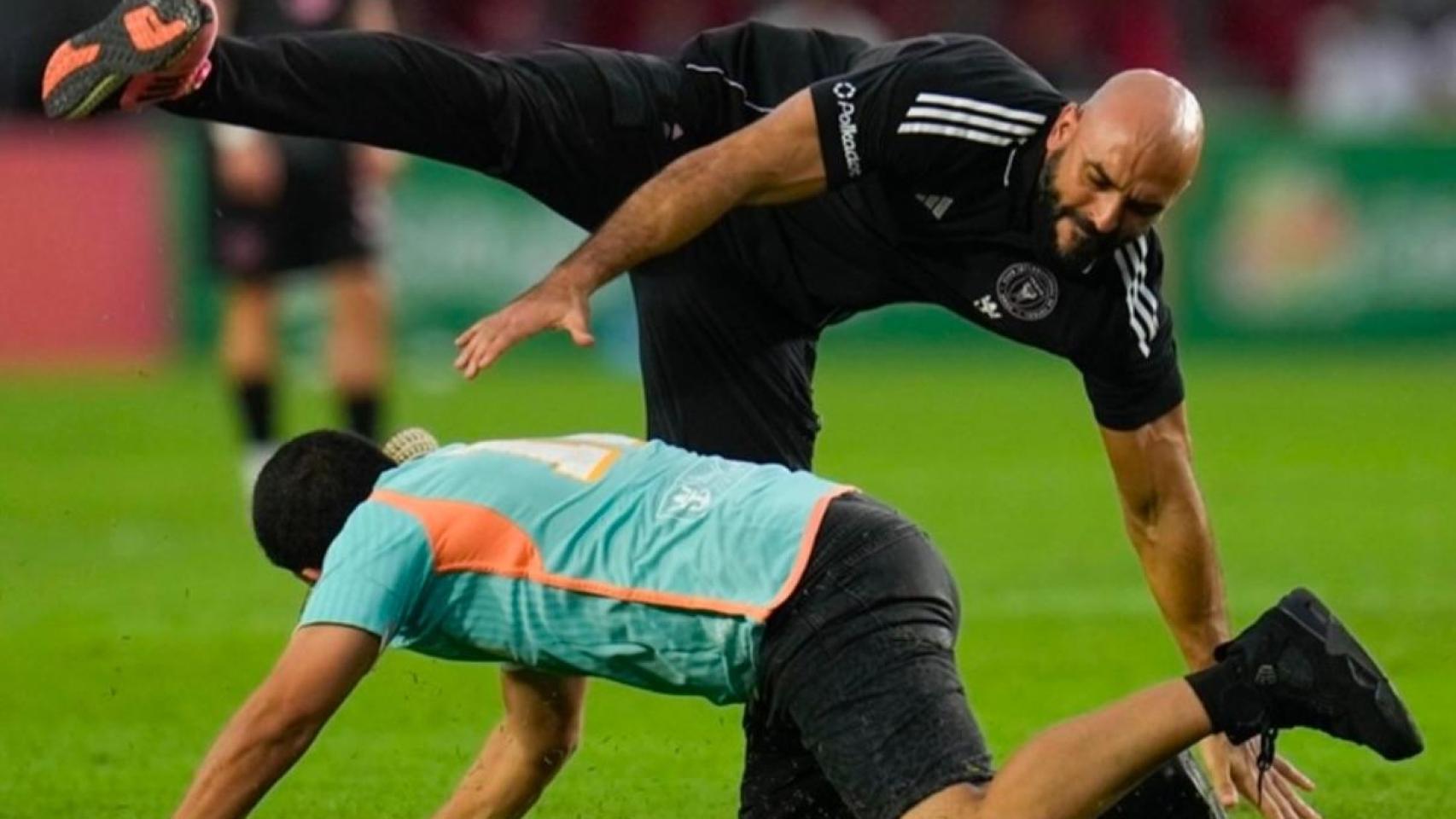 Chueko, el guardaespaldas de Messi, peleador de MMA y supuesto Navy ...