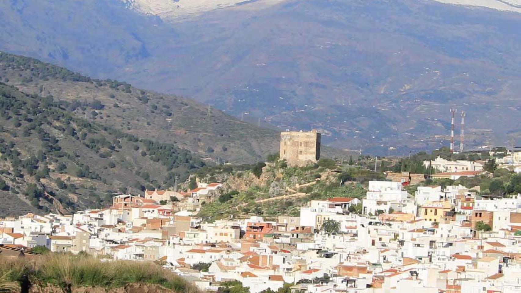 El pueblo mágico de Granada que tienes que visitar en Semana Santa ...