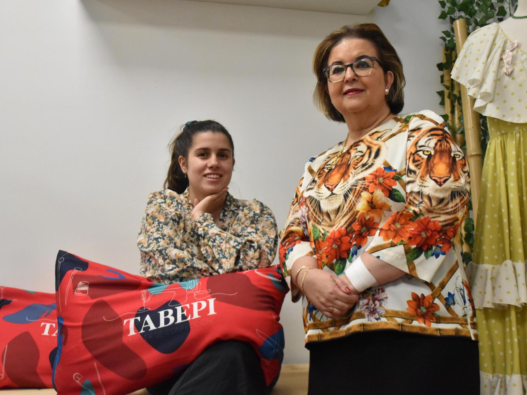 Ana y Mar, amigas por la costura, familia por sorpresa, y emprendedoras ...