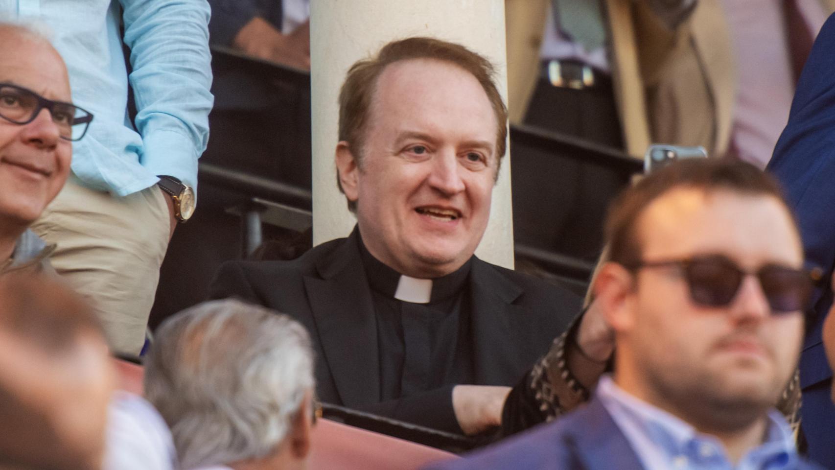 La vida actual del Padre Apeles: de sus polémicas en televisión al ...