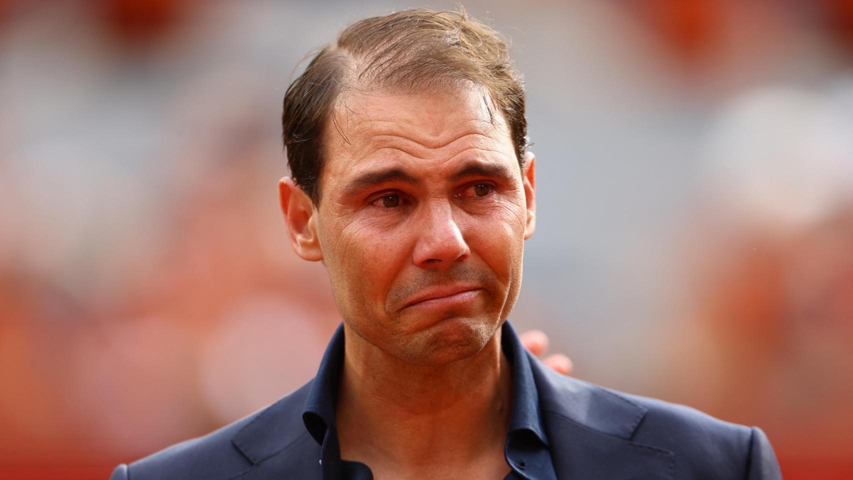 París y el 'big four' se rinden a Rafa Nadal en un homenaje histórico que simboliza el fin de su ...