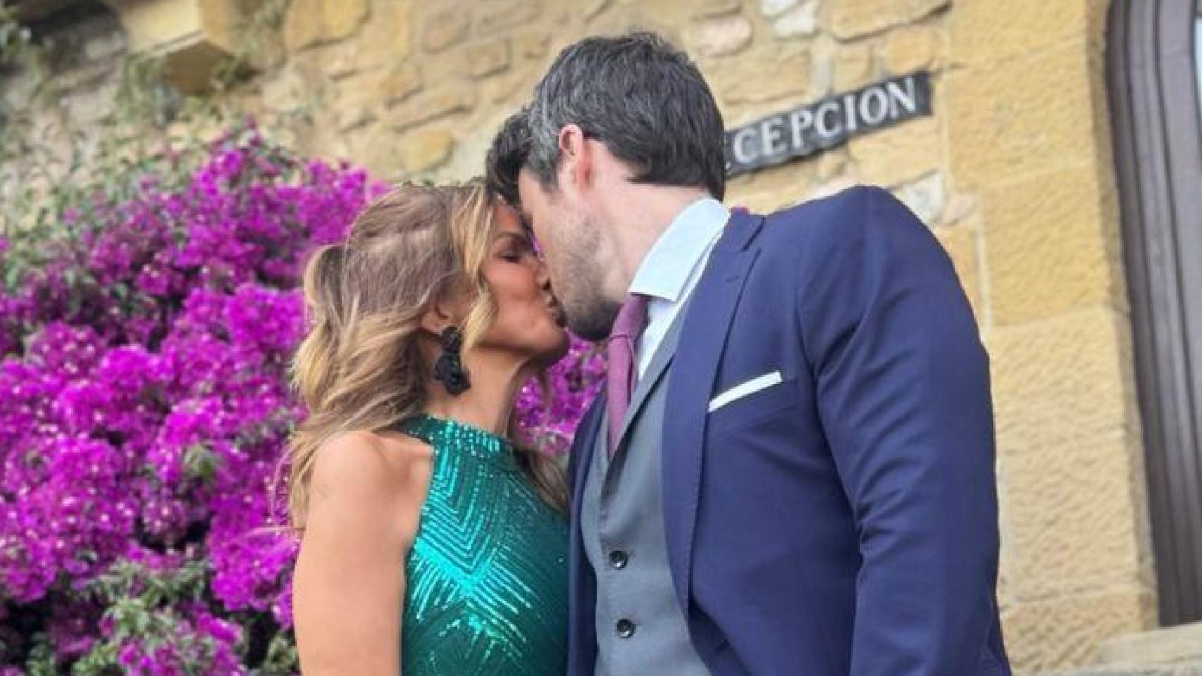 Marta López y Alejandro Huerta ya son marido y mujer: de las lágrimas del novio a la fiesta con ...