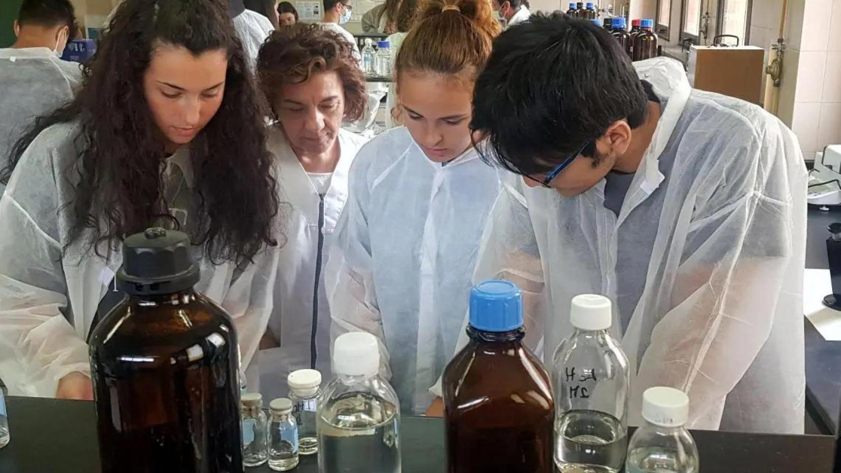 Un verano muy científico: la Universidad de León lanza un campus ...