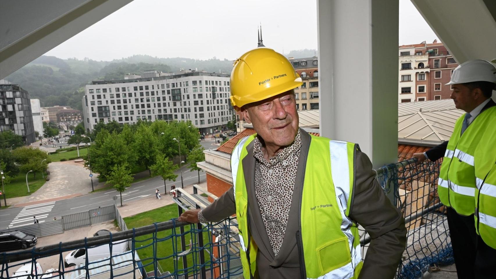 El arquitecto Norman Foster gana el concurso para construir el ...