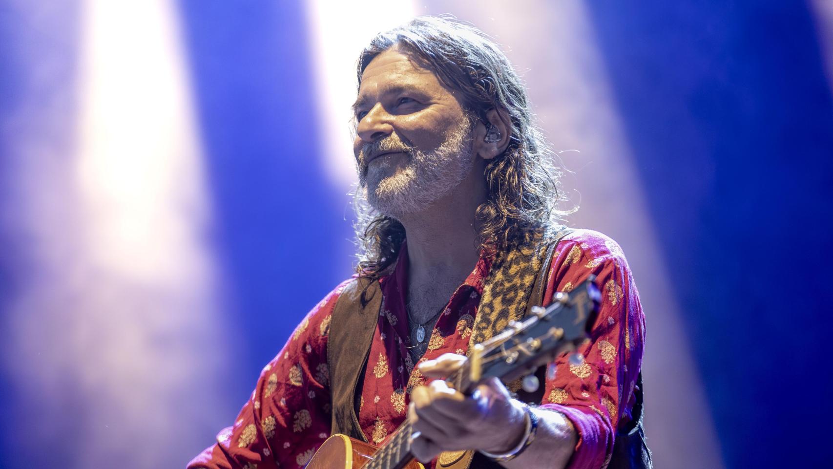 Quique González en las Noches del Botánico: la insobornable integridad ...