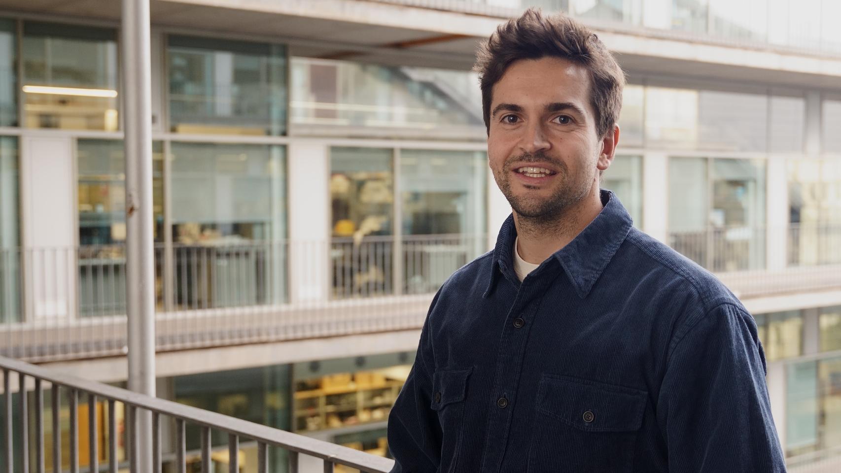 Fat sexy granny everyone should run to this girl.