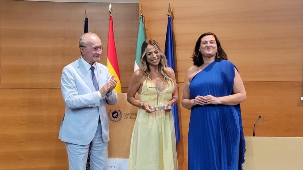 Lydia Fernández y Esperanza Camino ganan los premios Empresaria del Año ...