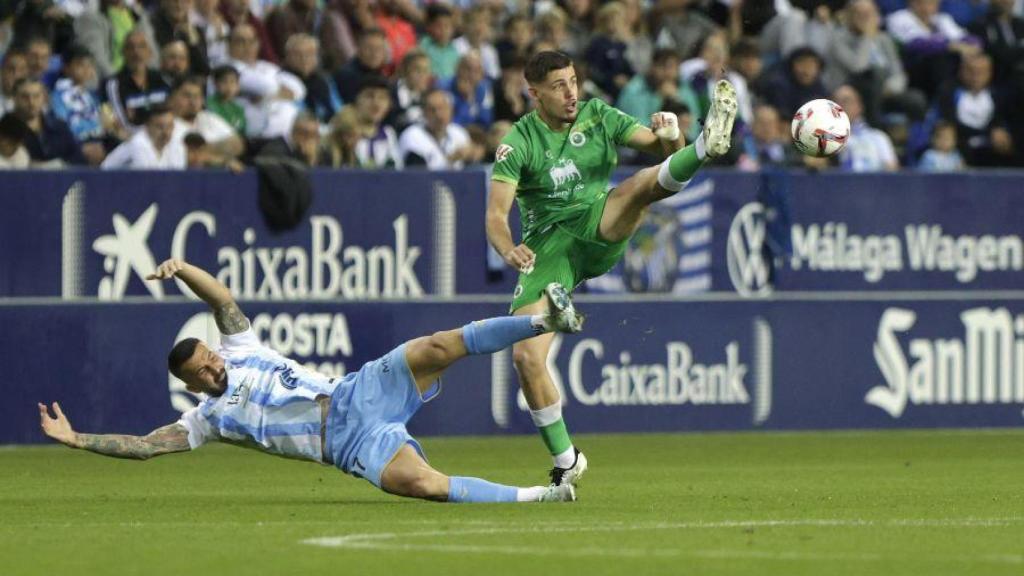 El Málaga CF, a un paso de fichar al central Javi Montero